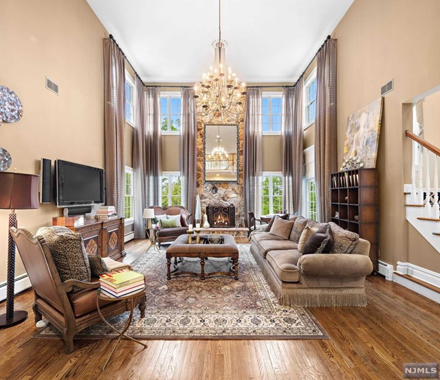 Full Service Estate Sales Company | Curated Estates